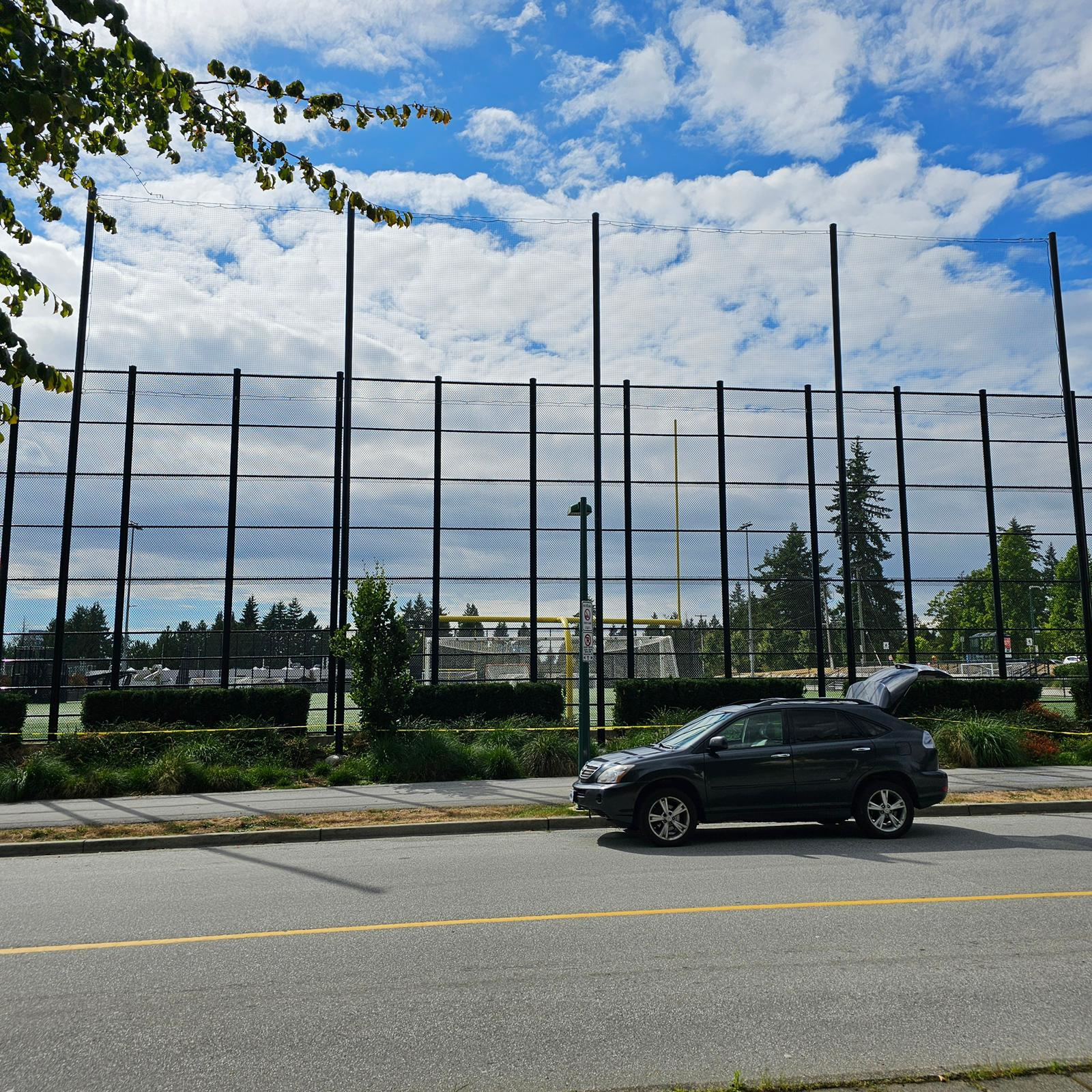 Fence Installation in Port Coquitlam, BC | Raybern Erectors